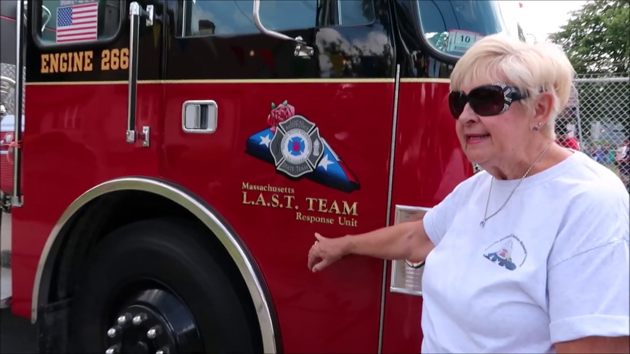 MEMORIAL FIRE TRUCK - YouTube