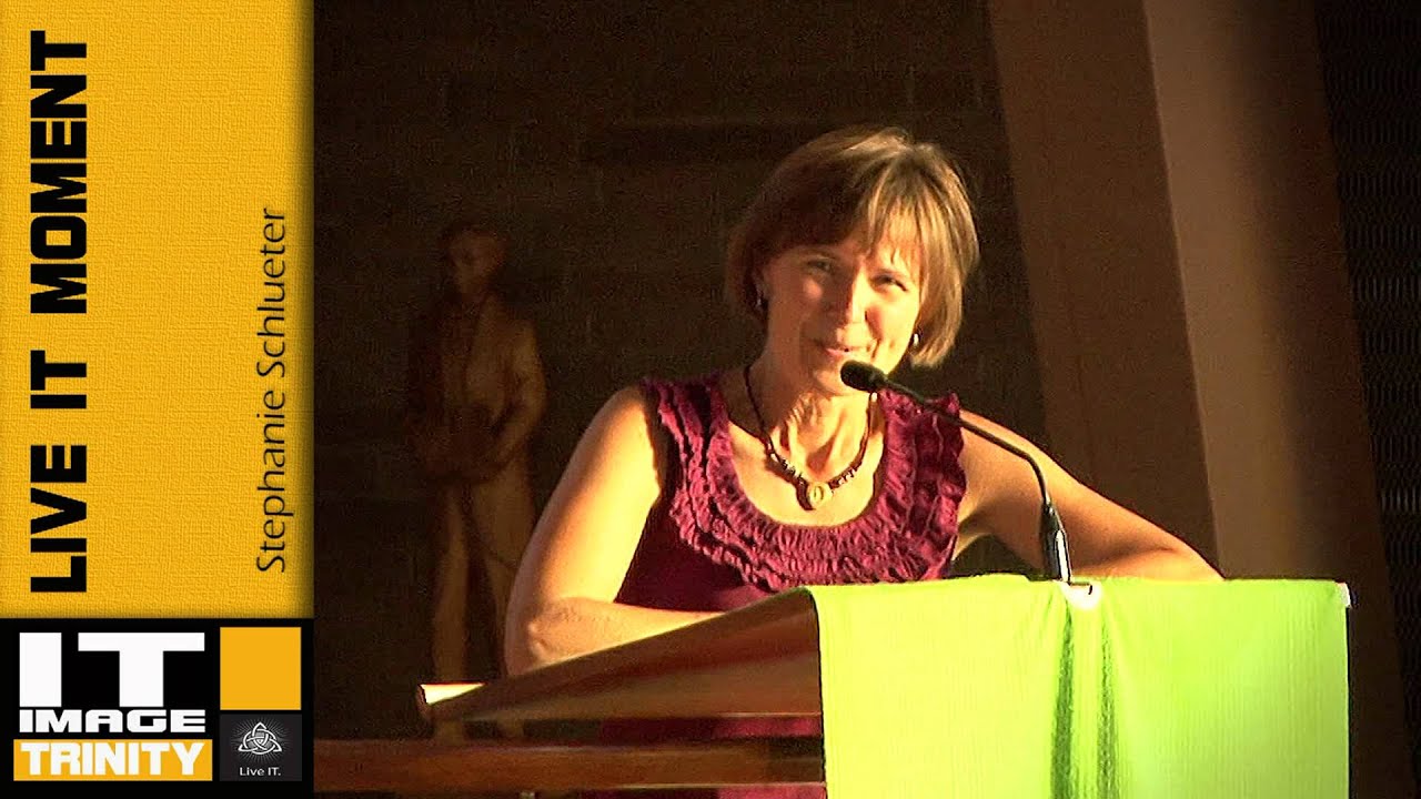 Live IT Moment #4: Stephanie Schlueter (ImageTrinity.com) - YouTube
