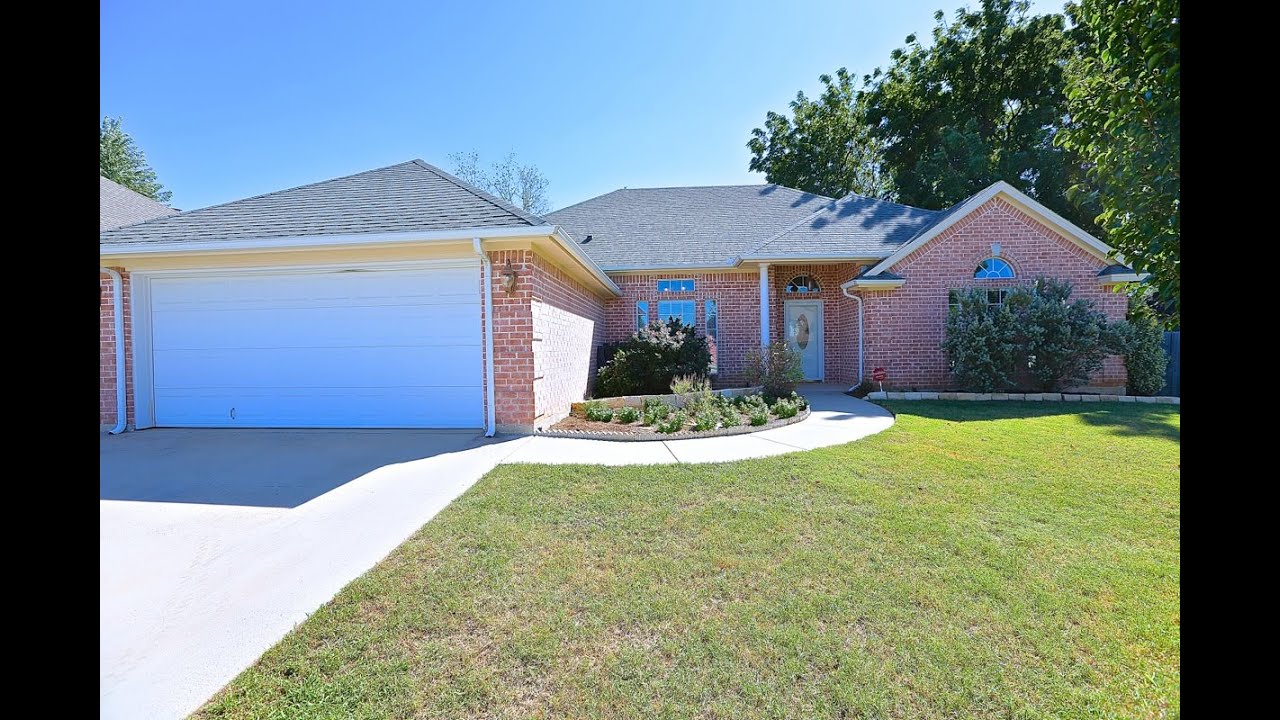 1417 Rodden Dr, Decatur, TX 76234 - YouTube