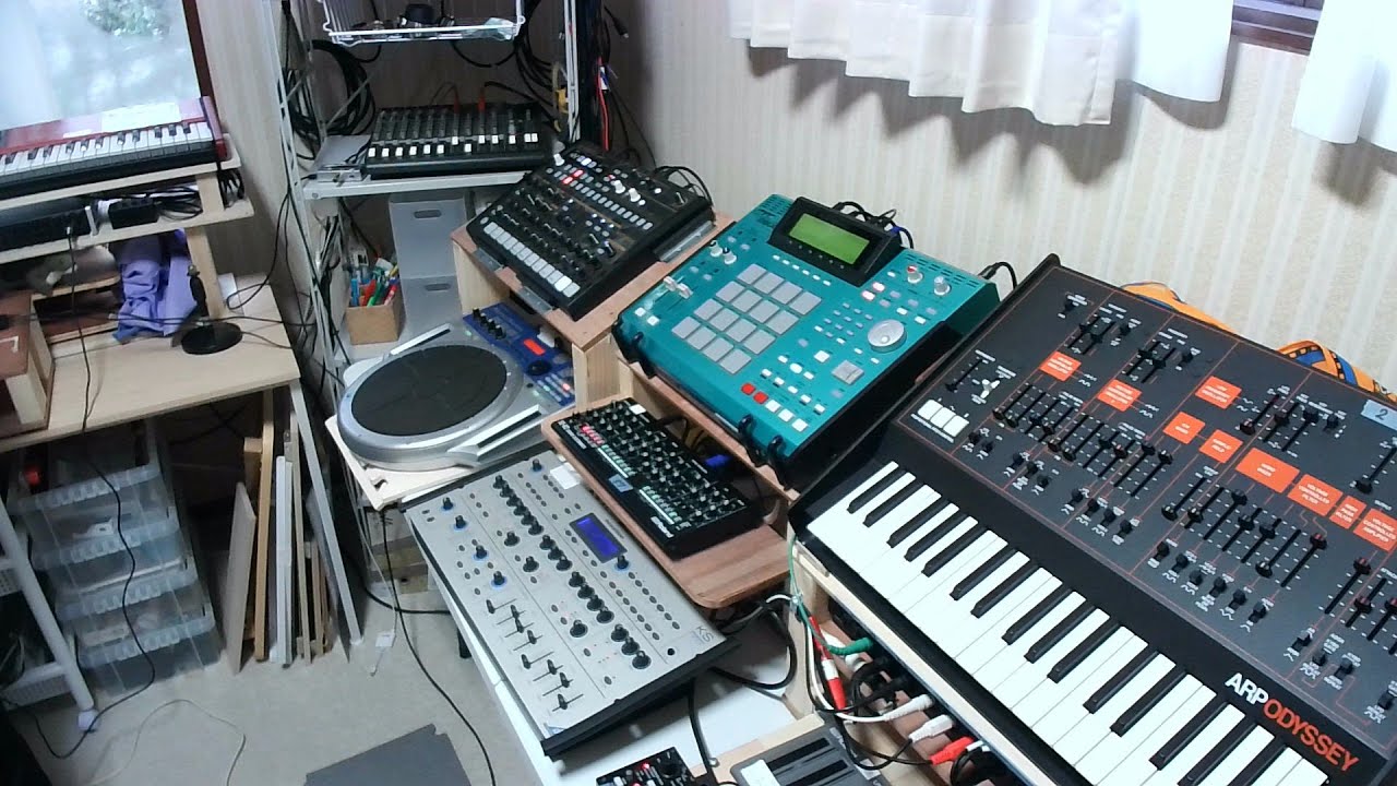 KS Live with DrumBrute, SQ-1, SH-01a, MPC2500, KS-Rack, Arp Odyssey ...