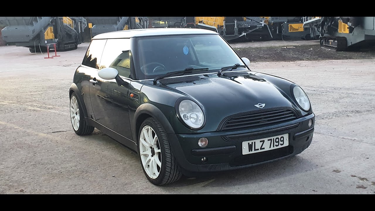 R50 Mini Cooper Blackout chrome - YouTube
