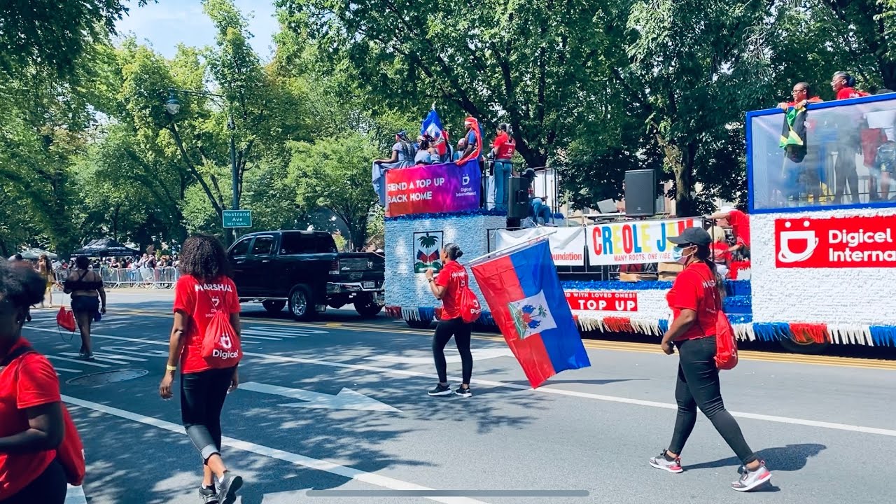 Kanaval Labor Day New York : Kèk imaj sou Eastern Parkway | LSV - YouTube