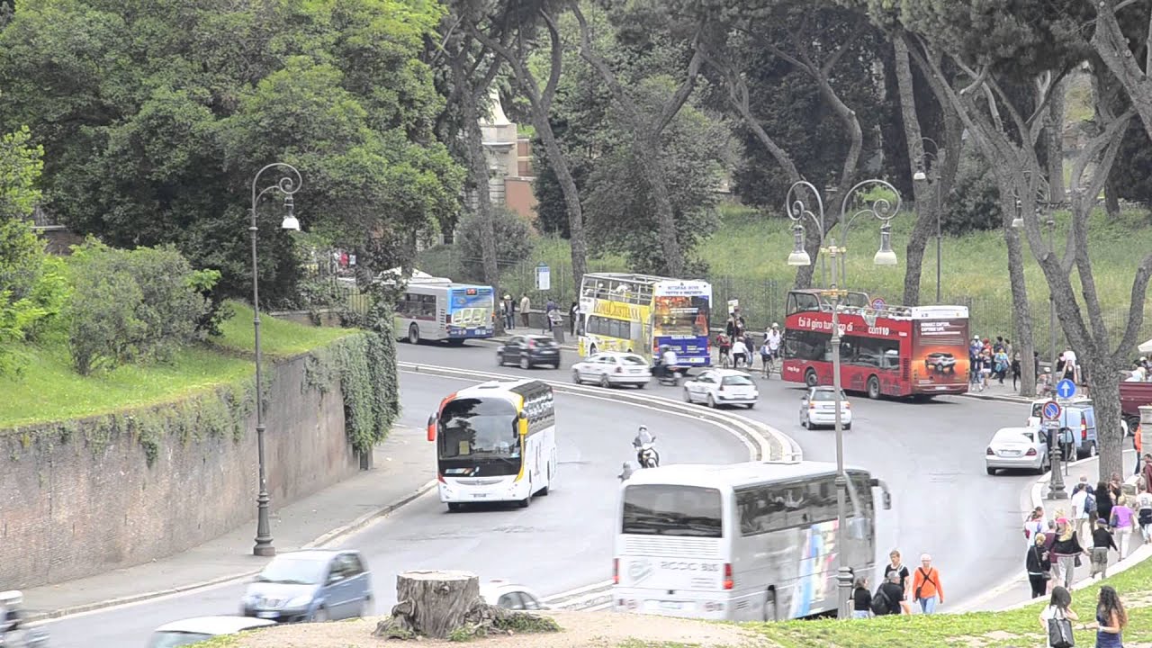 Via di San Gregorio (view from Colosseo), Rome, Italy - YouTube