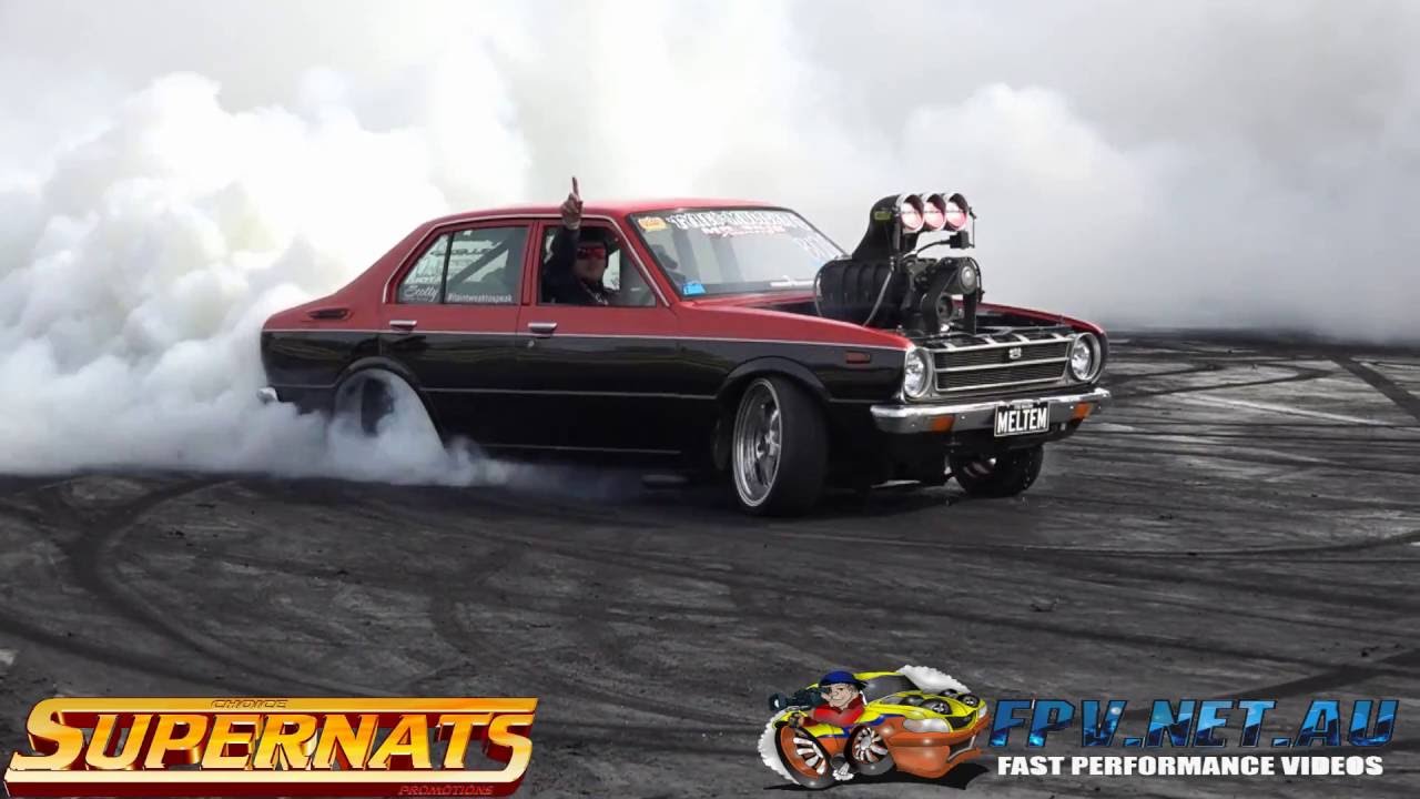 PRO CLASS BURNOUTS AT SUPERNATS 2016 - YouTube