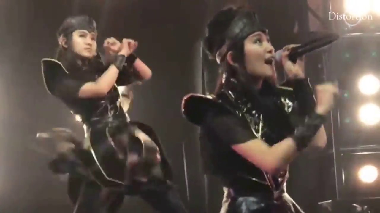 Distortion - BABYMETAL [2018 U.S. tour+MV edit.] - YouTube