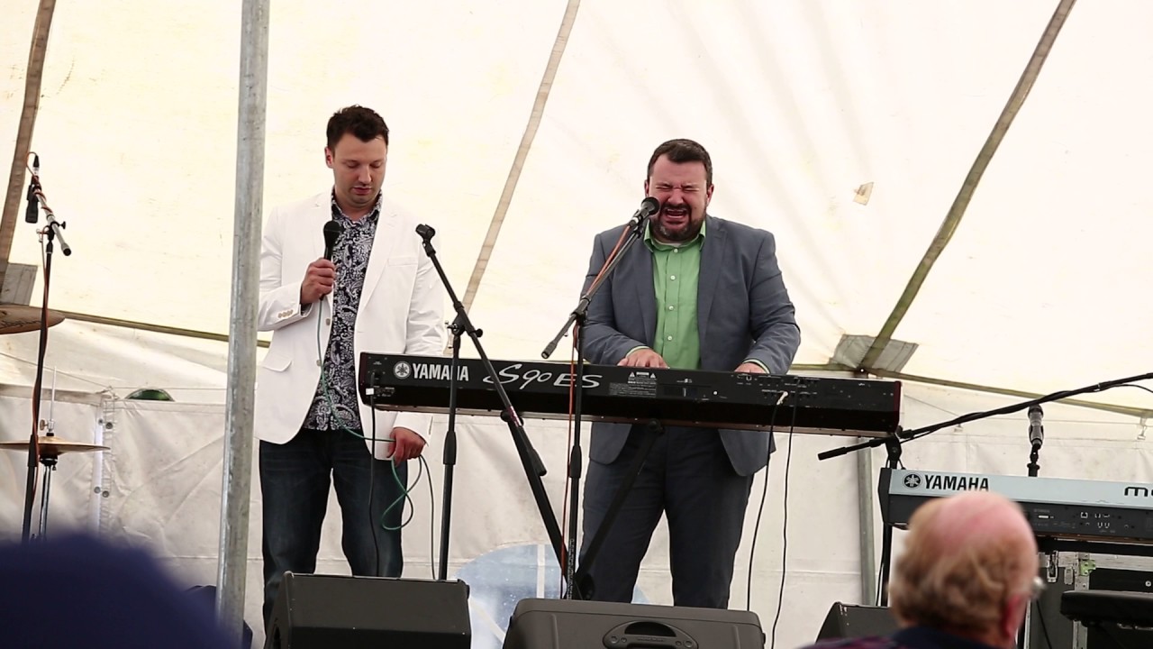 Why should I worry- Nick Fields - YouTube