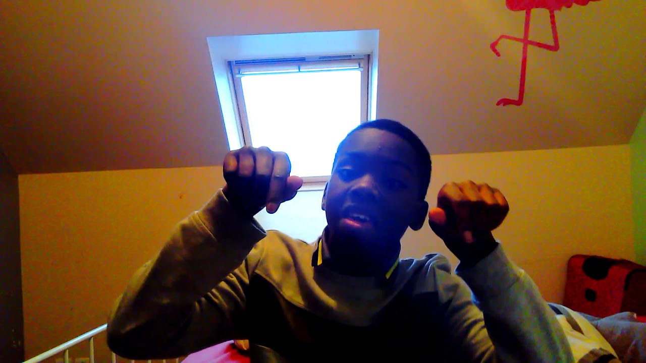 Petit rap et umboxing - YouTube