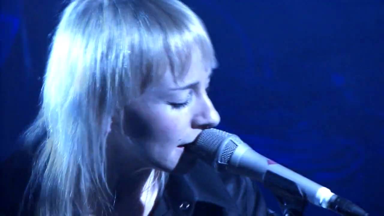 Cathy Davey - Mr Kill (Live at Tripod 27Feb09) - YouTube