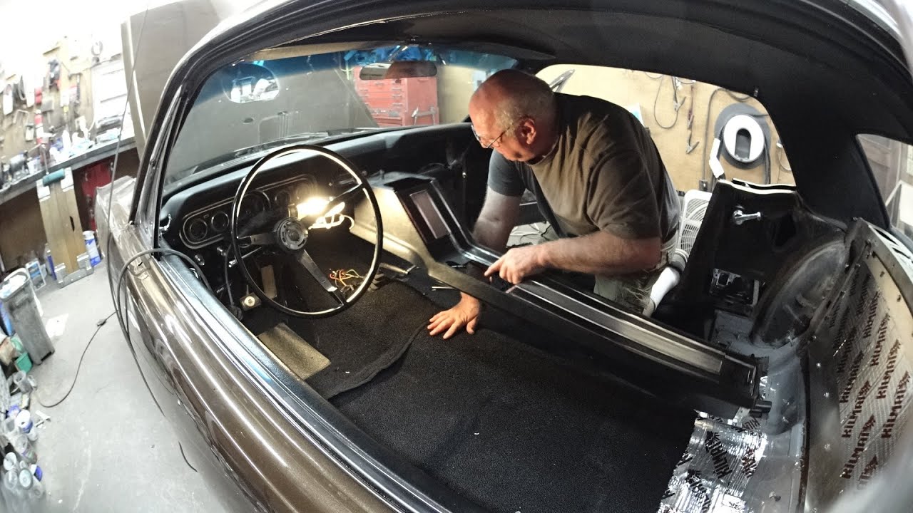 66 Mustang Betsy - Assemble 8 - Interior Install - Console Repair ...