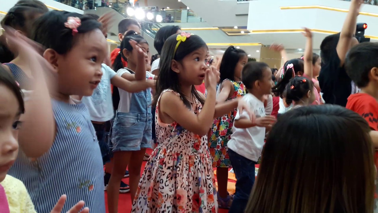 Hi5 Australia Mall tour - YouTube