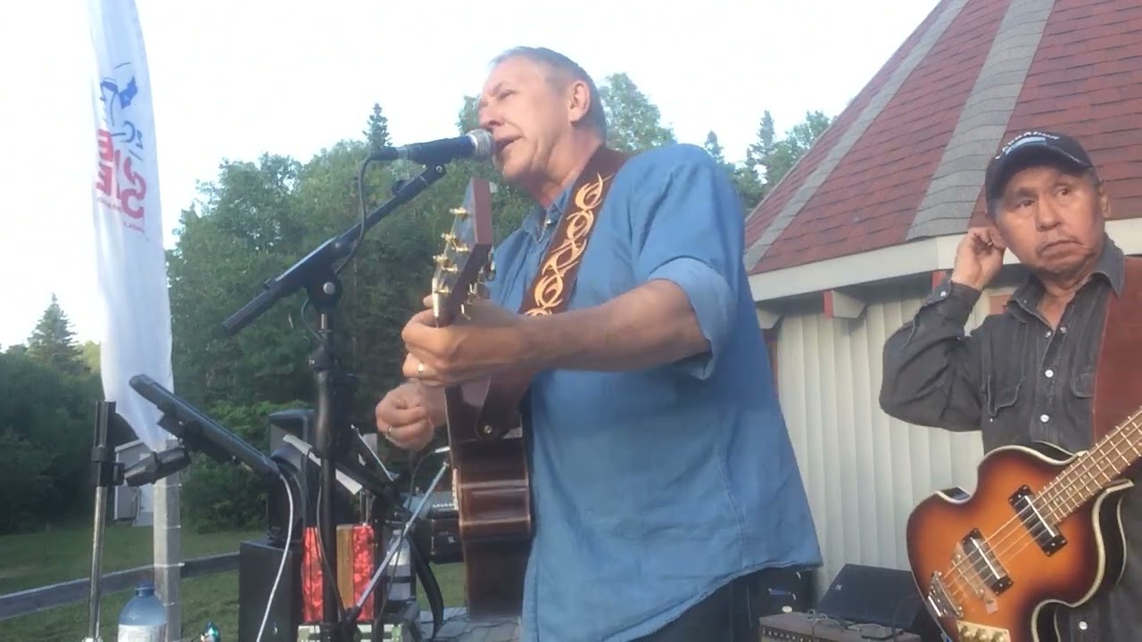 The Flummies - YouTube