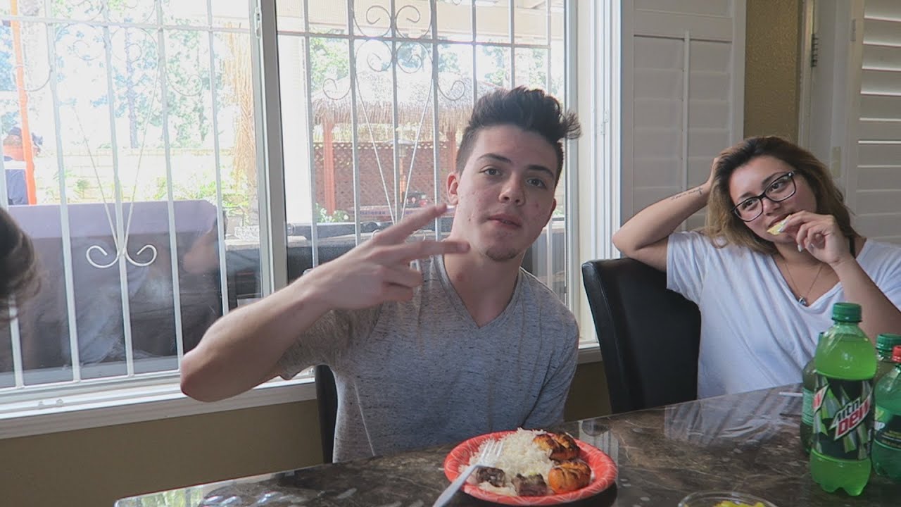 LOOK WHO IT IS!! | FaZe Rug - YouTube