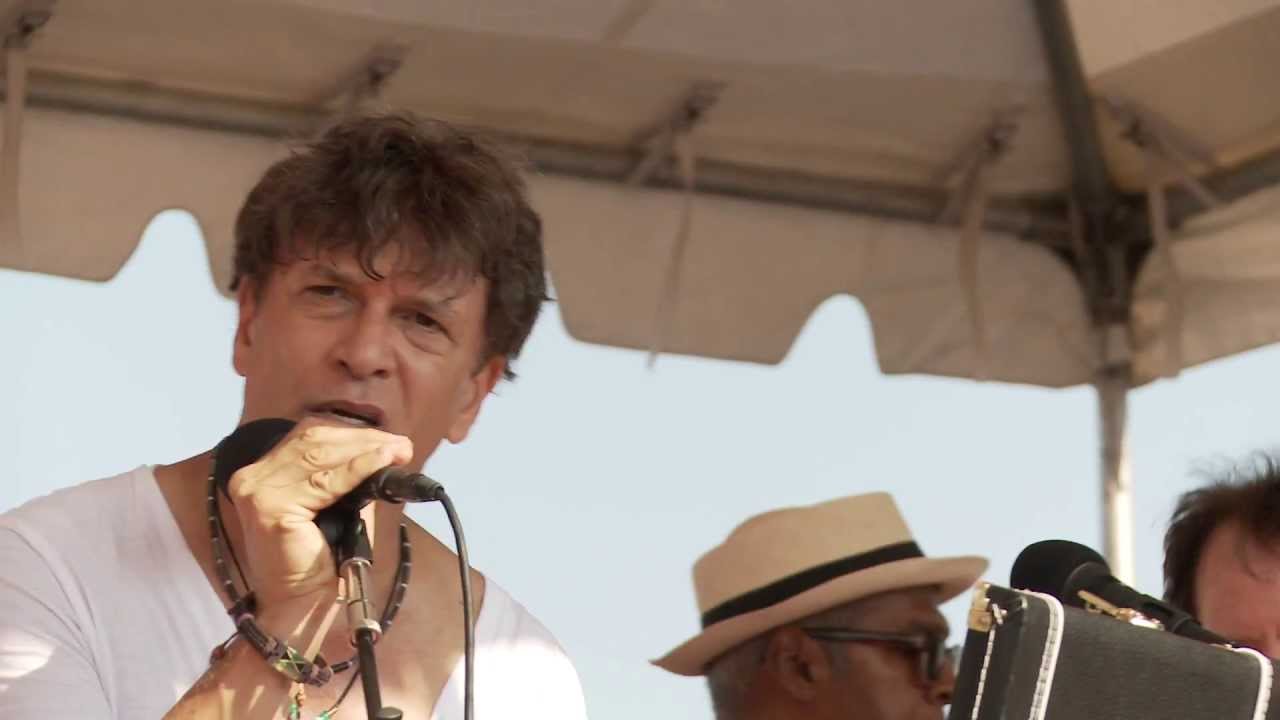 Johnny B & the Blues Blazers - "Ain't Doing Too Bad" - YouTube