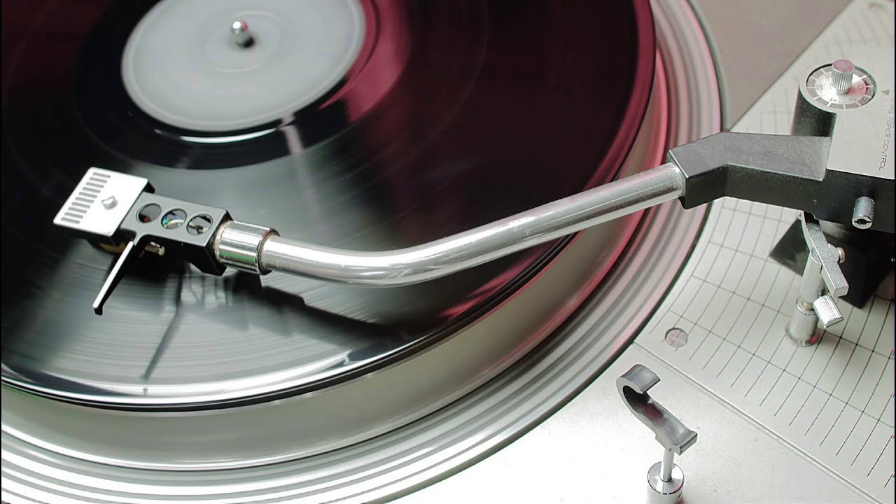 Gramophone playing - YouTube