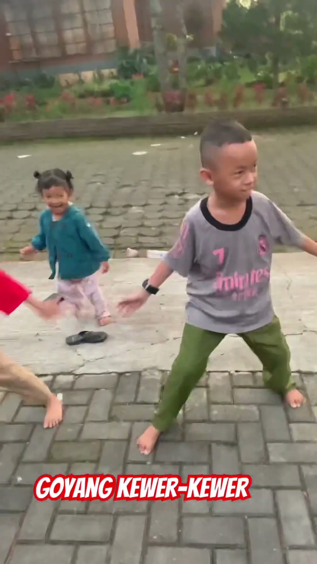 Goyang kewer-kewer #music - YouTube