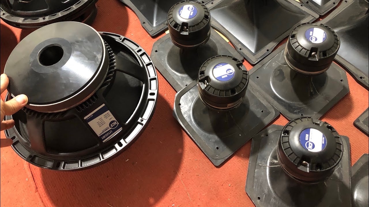 Hàng RCF made in ITALY đây các bác,đặt hàng ngay từ bây giờ để nhận ...