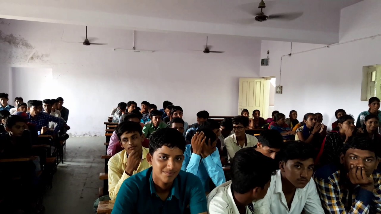 First time Introduction in College Class! - YouTube