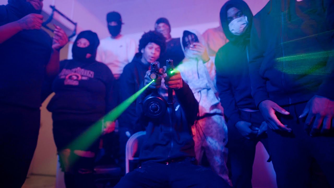 Poonie | "56k Remix" [4k Music Video] - YouTube