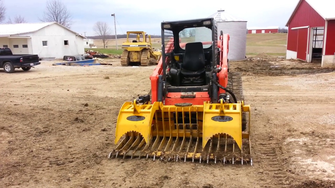 Taking trash out with a Kubota SVL 90 Trac Skiddy & Lawsen Grapple ...