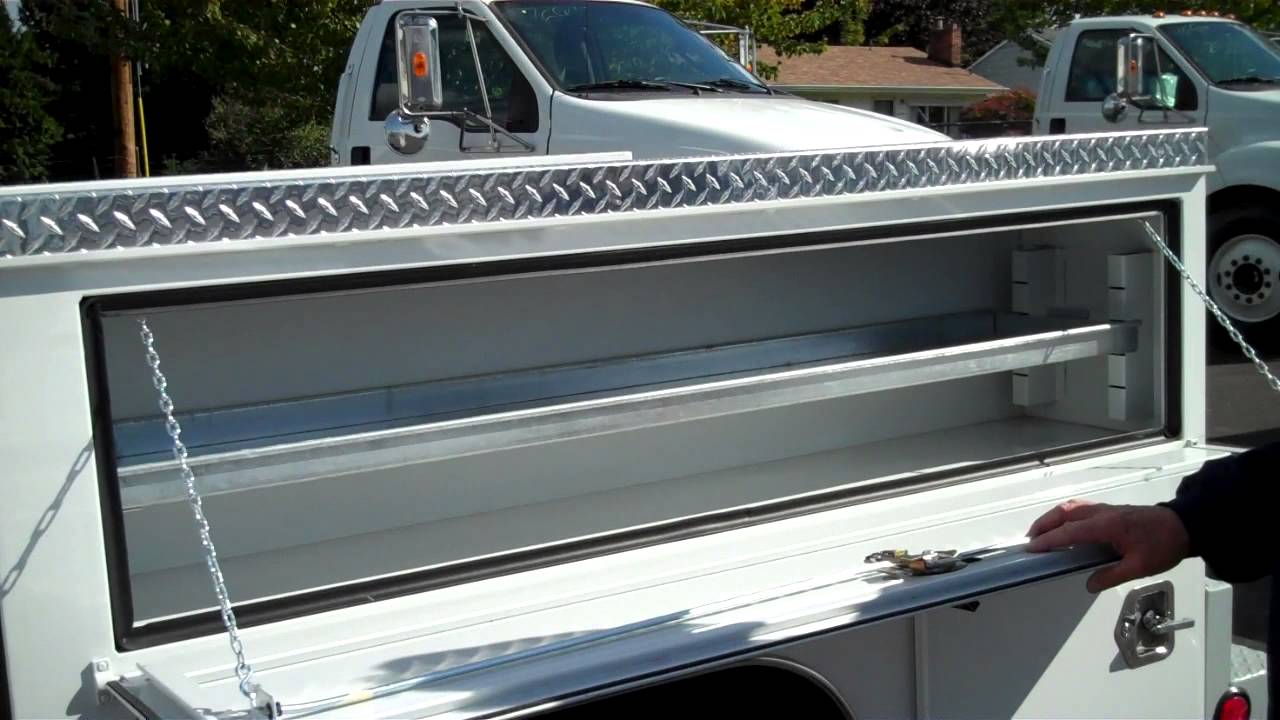 Ford F-250 Chassis with 8' Scelzi Service Body and Horizontal Series On ...