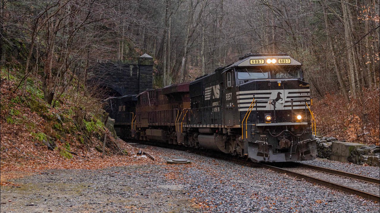 RS3L and PRR! NS 16R emerges from the Hoosac Tunnel with 6957 leading ...