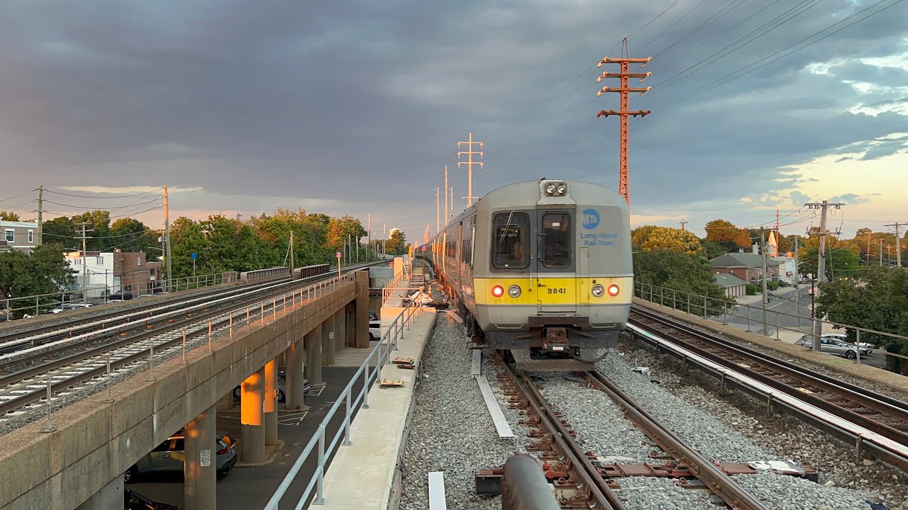 LIRR- M3 using the new third track at Floral Park - YouTube