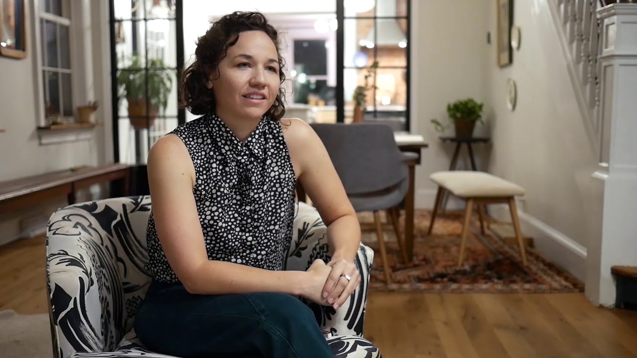 Mary Kate McDevitt: Hand-Letterer & Illustrator - YouTube