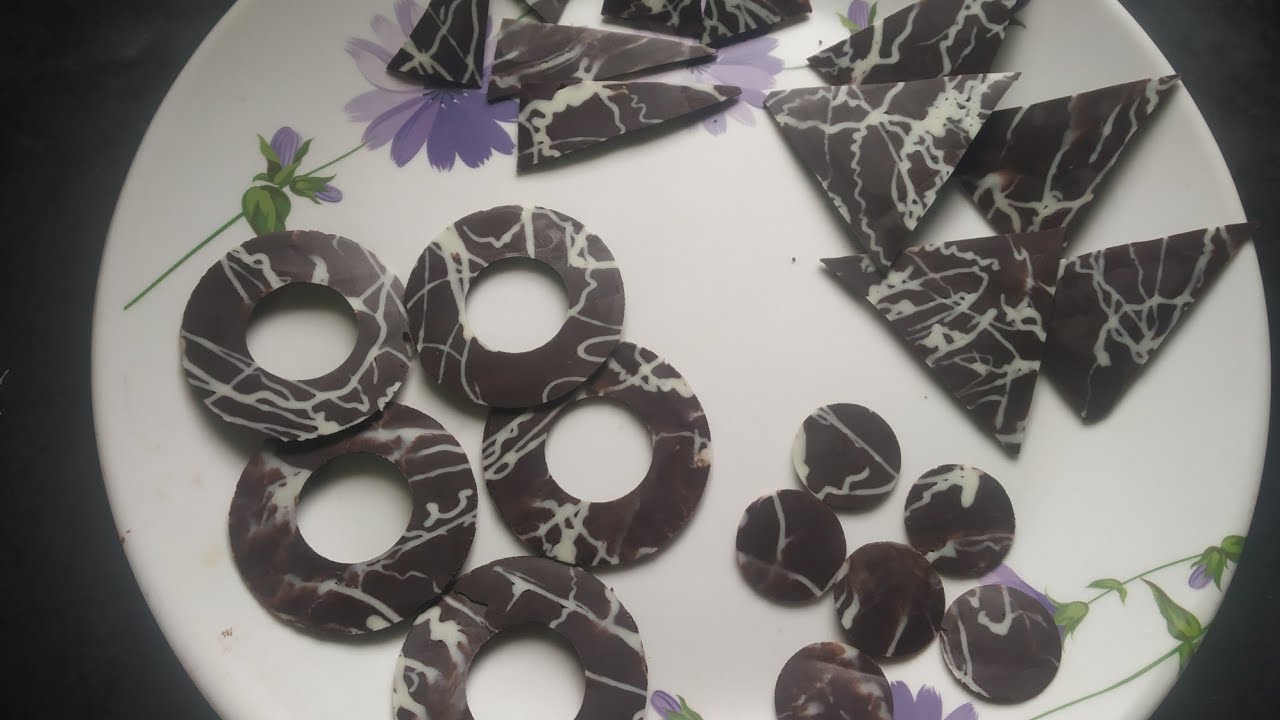 Marble effect chocolate garnishing |home made chocolate garnishing ...