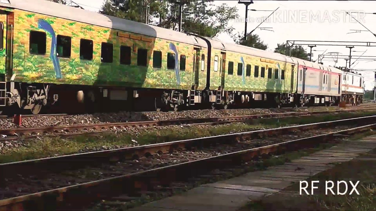 First LHB Duronto Express covid-19 special Train // HIGH SPEED // - YouTube