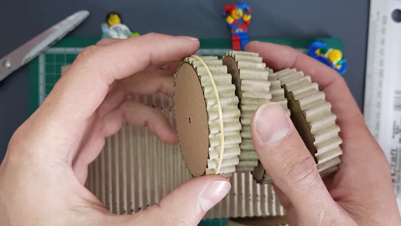 CuriousDIY Project Kit - Elastic Powered Car - YouTube