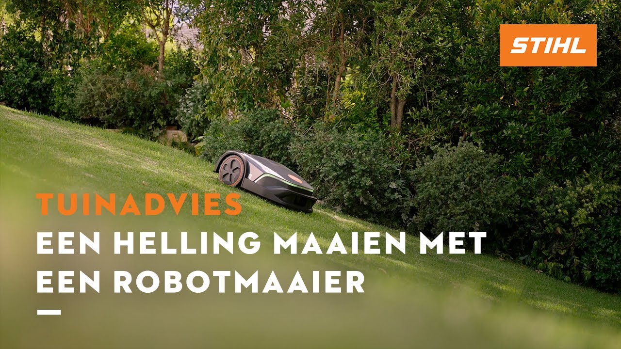 Een helling maaien met een robotmaaier - STIHL Tuintips - YouTube