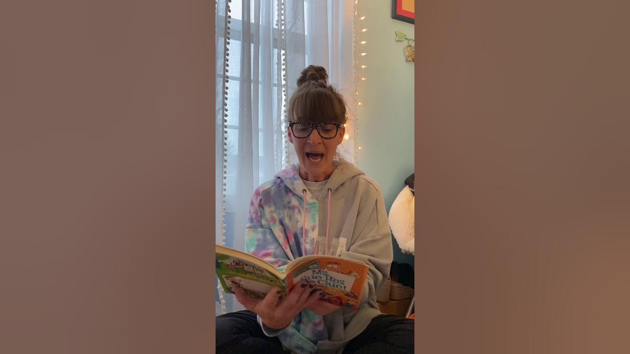 Ms.Sue Has No Clue! Chapter 2 - YouTube