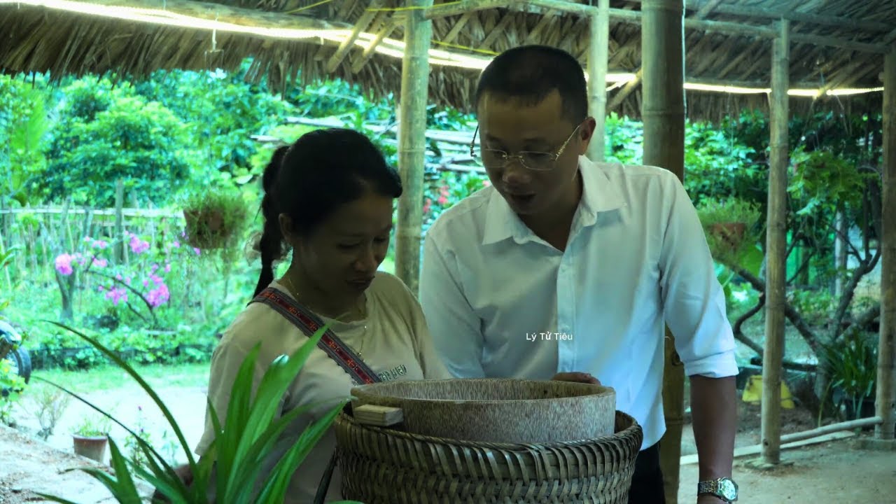 The Love Story of CEO Uri and Ly Tu Tieu - Together on the Journey to ...