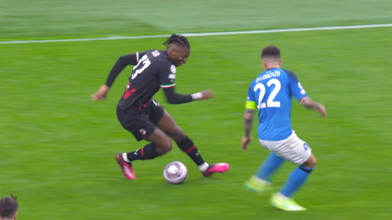 Rafael Leão Dribbling Through Whole Napoli Defence in 4K ULTRA HD - YouTube