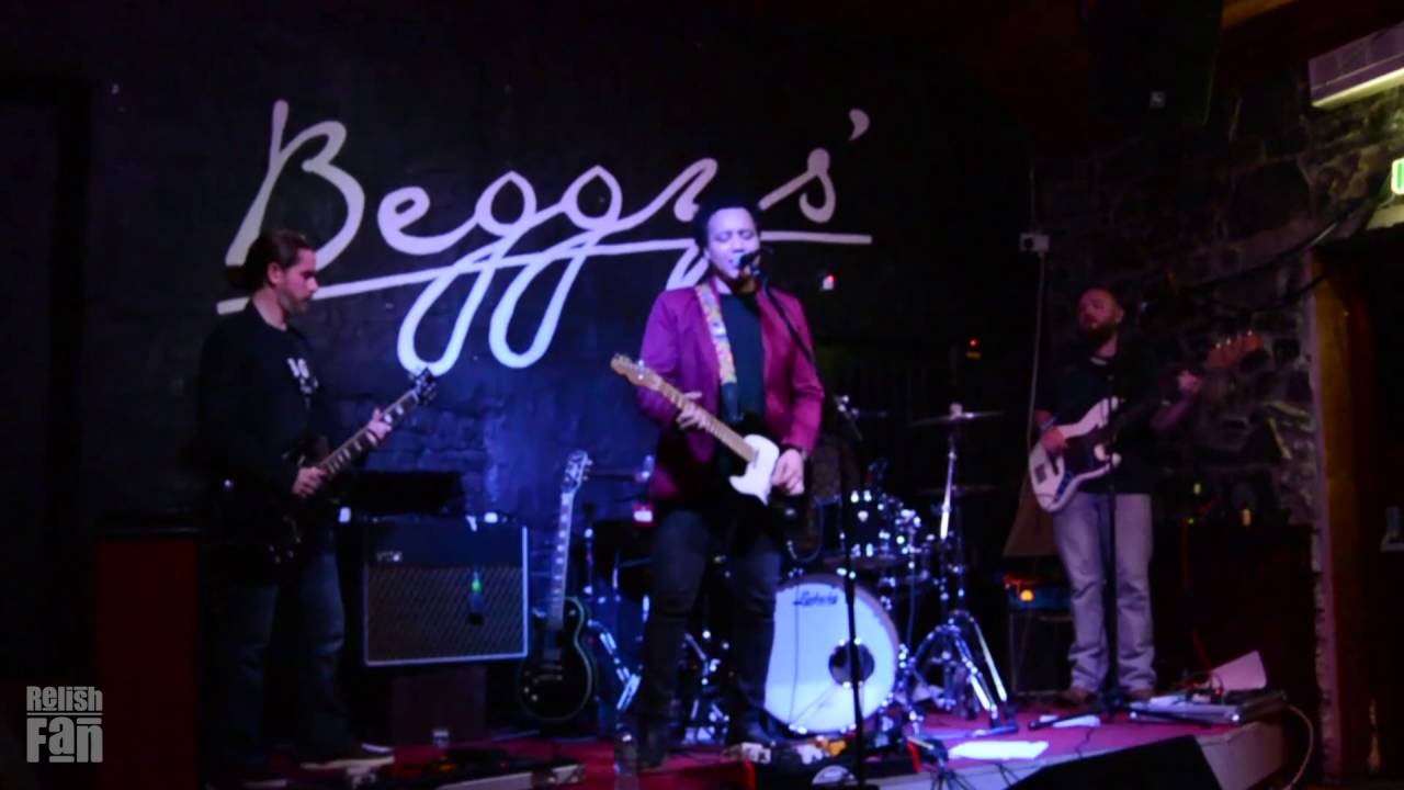 Relish - You I'm Thinking Of (Live) - YouTube