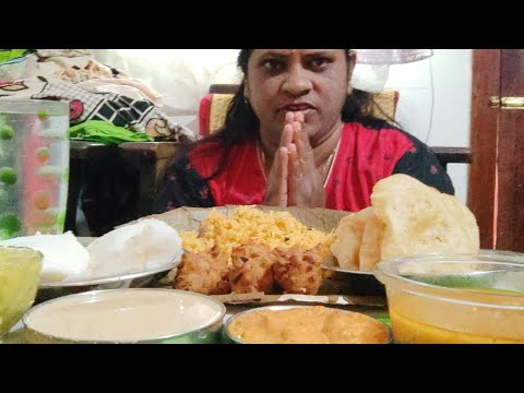 tamilnadu 🤤famous breakfast idle Puri pulau and vada#asmr - YouTube