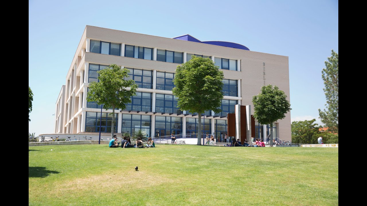 Biblioteca Universitat Jaume I - YouTube