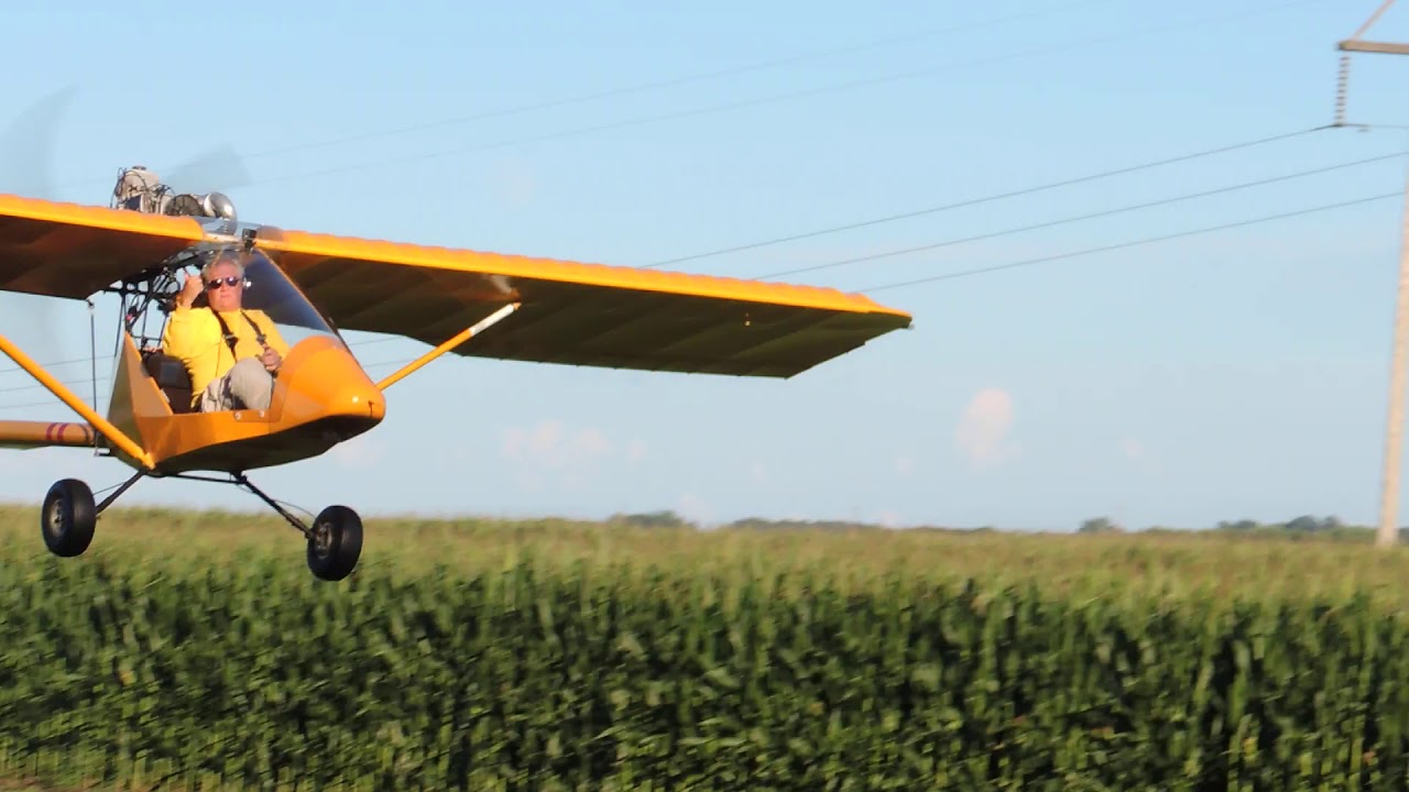 Kolb Firestar II Fly-By - YouTube