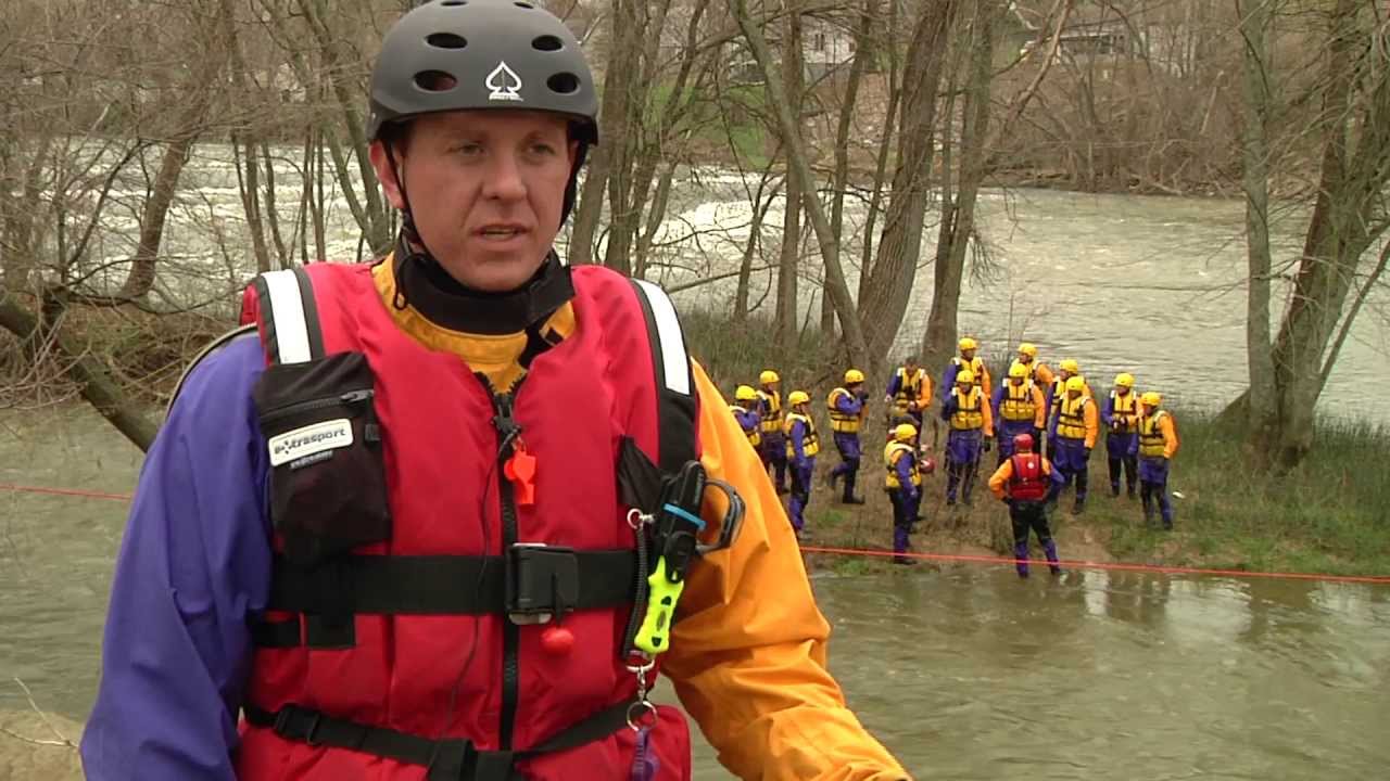 ODNR Division of Watercraft Conducts Swift Water Rescue Training - YouTube