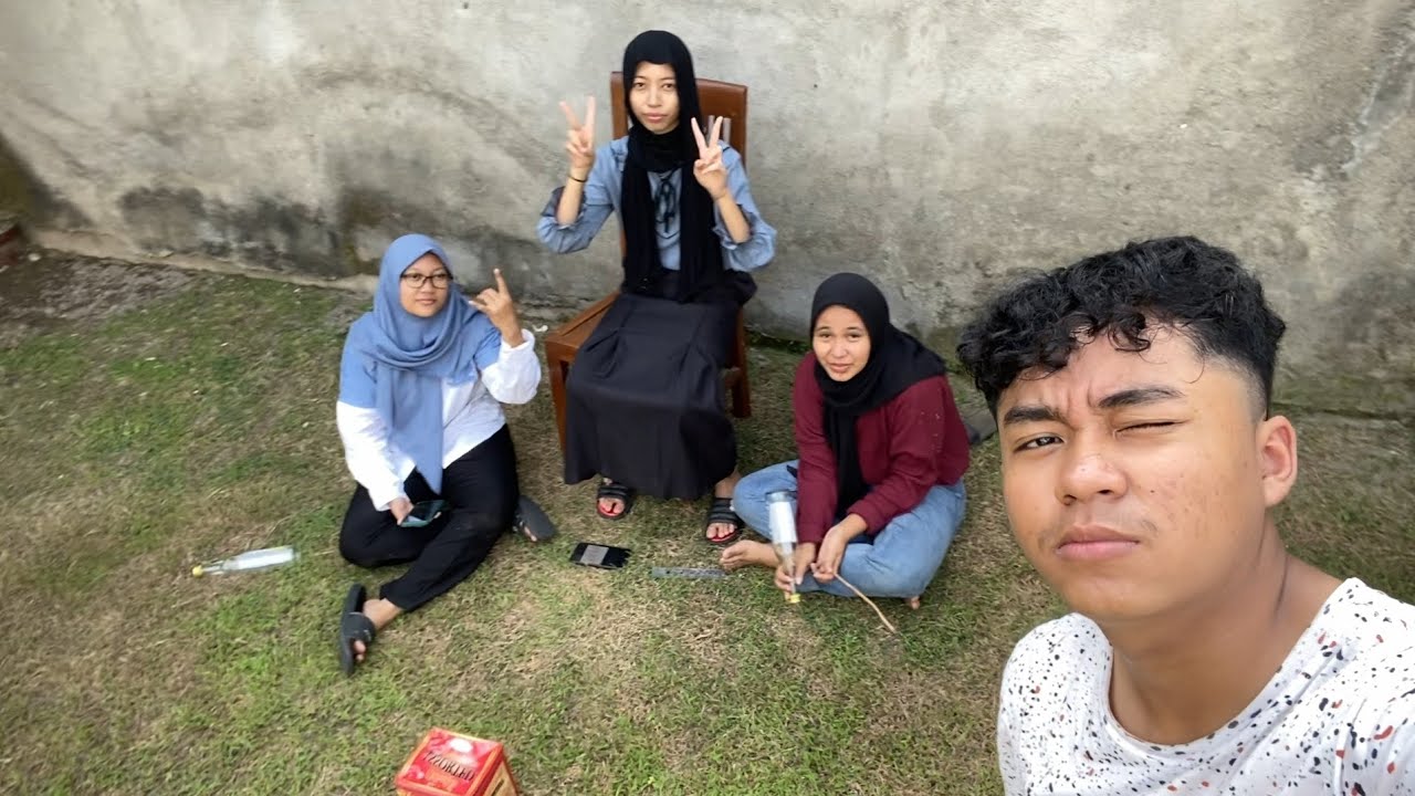 Musikalisasi Puisi Terkenal Berjudul "MENYESAL" (Karya Ali Hasjmy ...