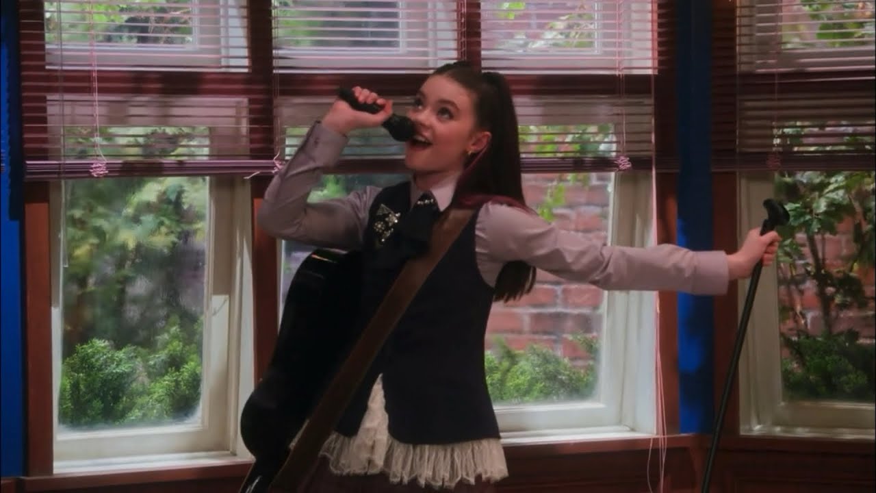 Vampirina: Teenage Vampire - Where I Belong song (English) - YouTube