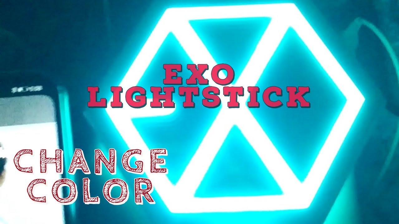 EXO Official Lightstick changing colors - YouTube