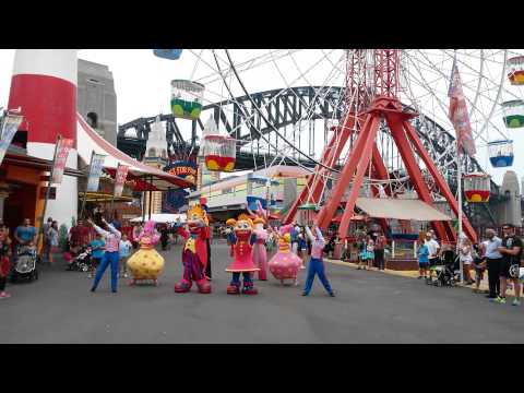 Hot Hot Hot - Luna Park