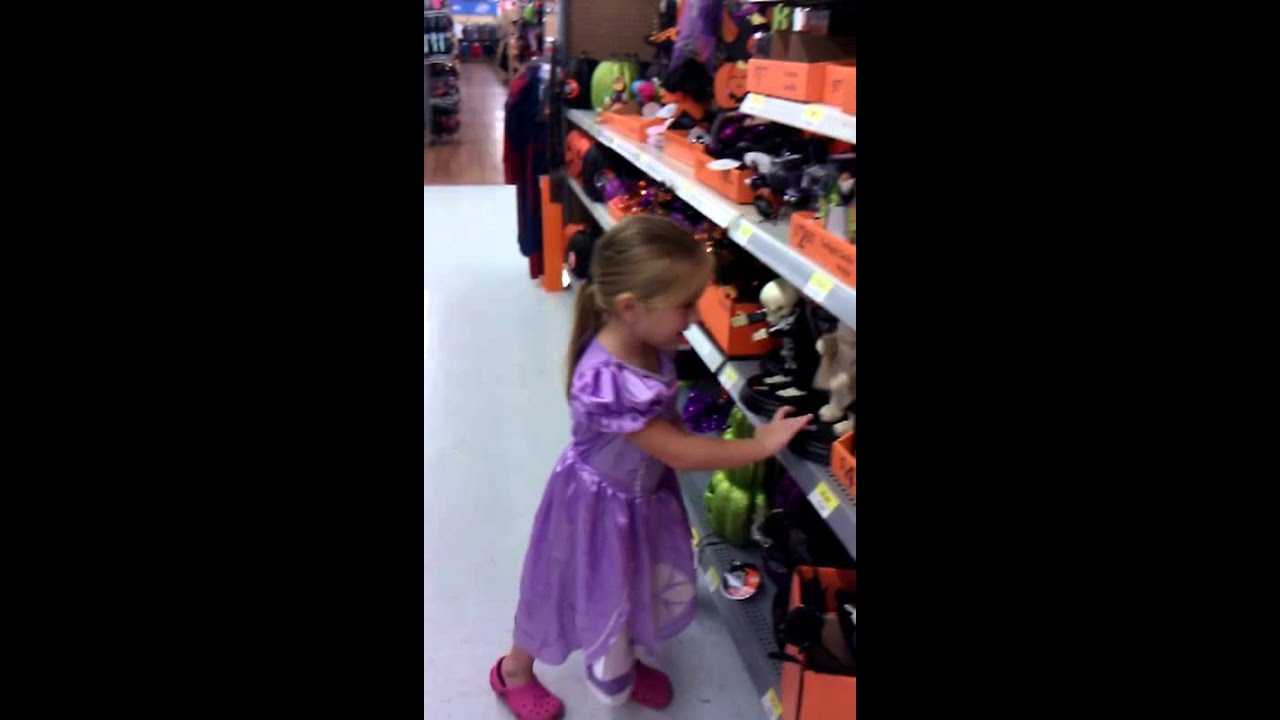 Dancing with skeleton walmart 2013 - YouTube