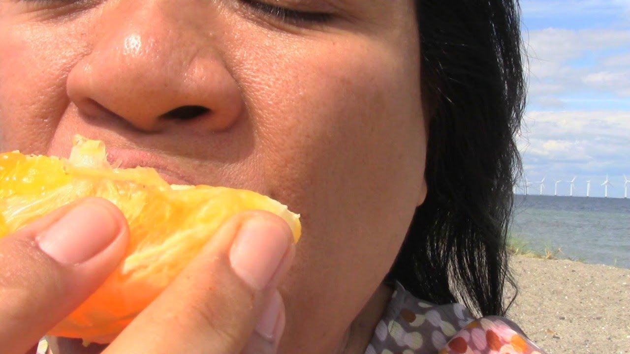 ASMR Eating Oranges on Amager Beach - YouTube