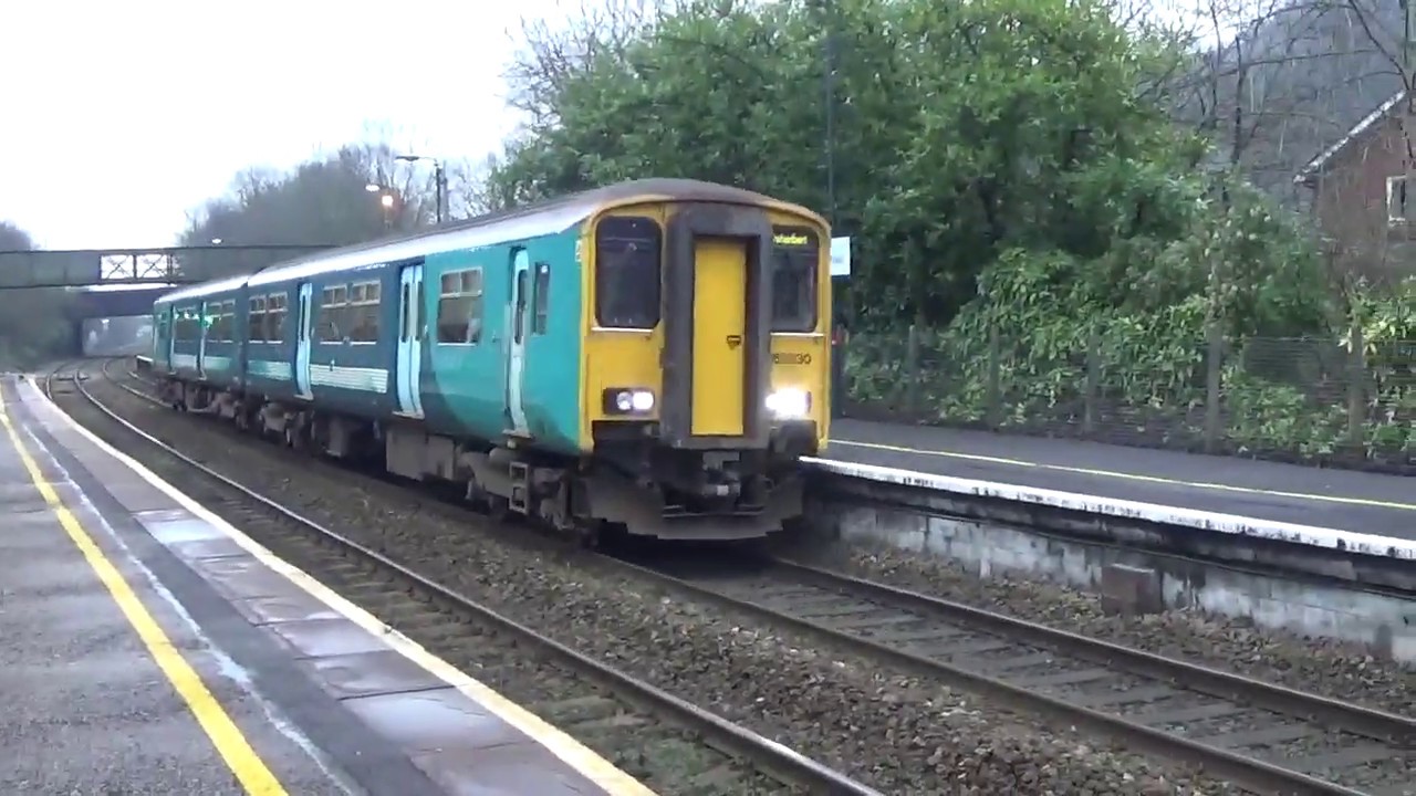 Taffs Well train station-train going to Treherbert - YouTube