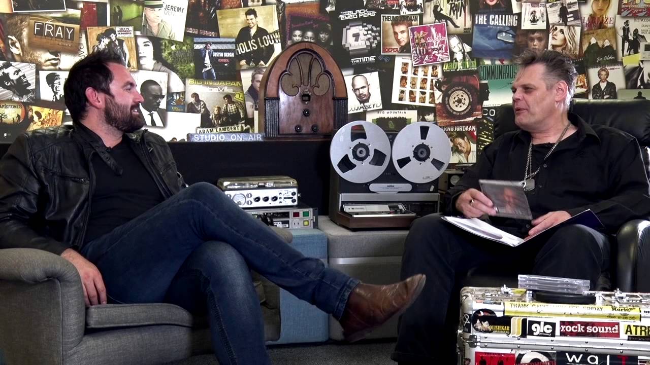Legendes 33 - Dewald Wasserfall: Collabos and his album - YouTube