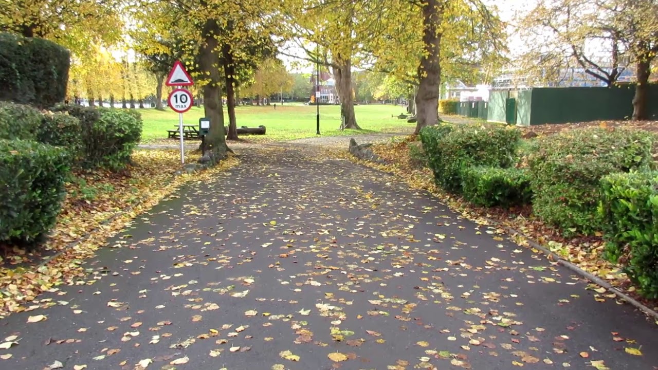 An Autumn Day in Trowbridge - YouTube