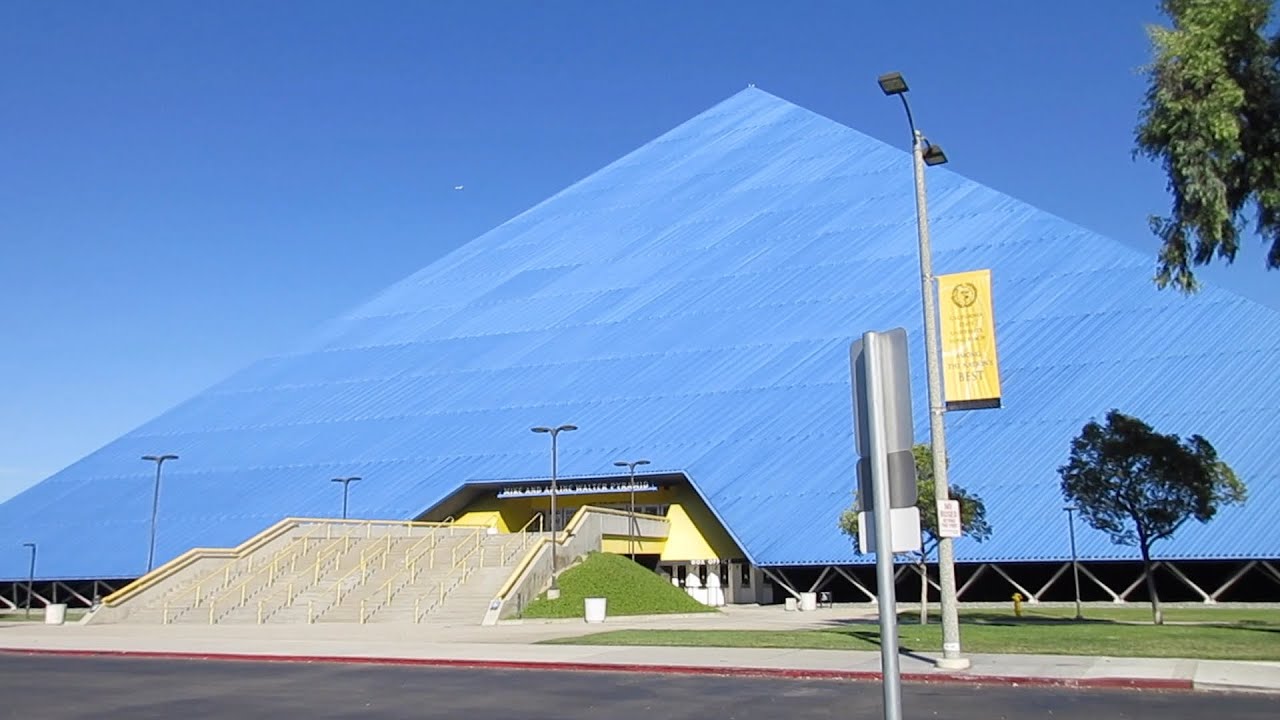 Vlog #10: The Walter Pyramid (9/26/15) - YouTube