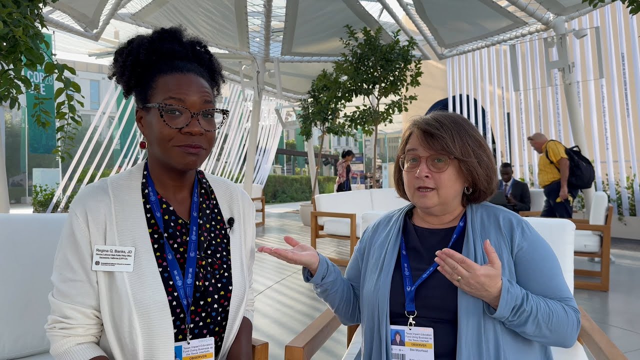 COP Talk: "Here Comes Everybody" - YouTube